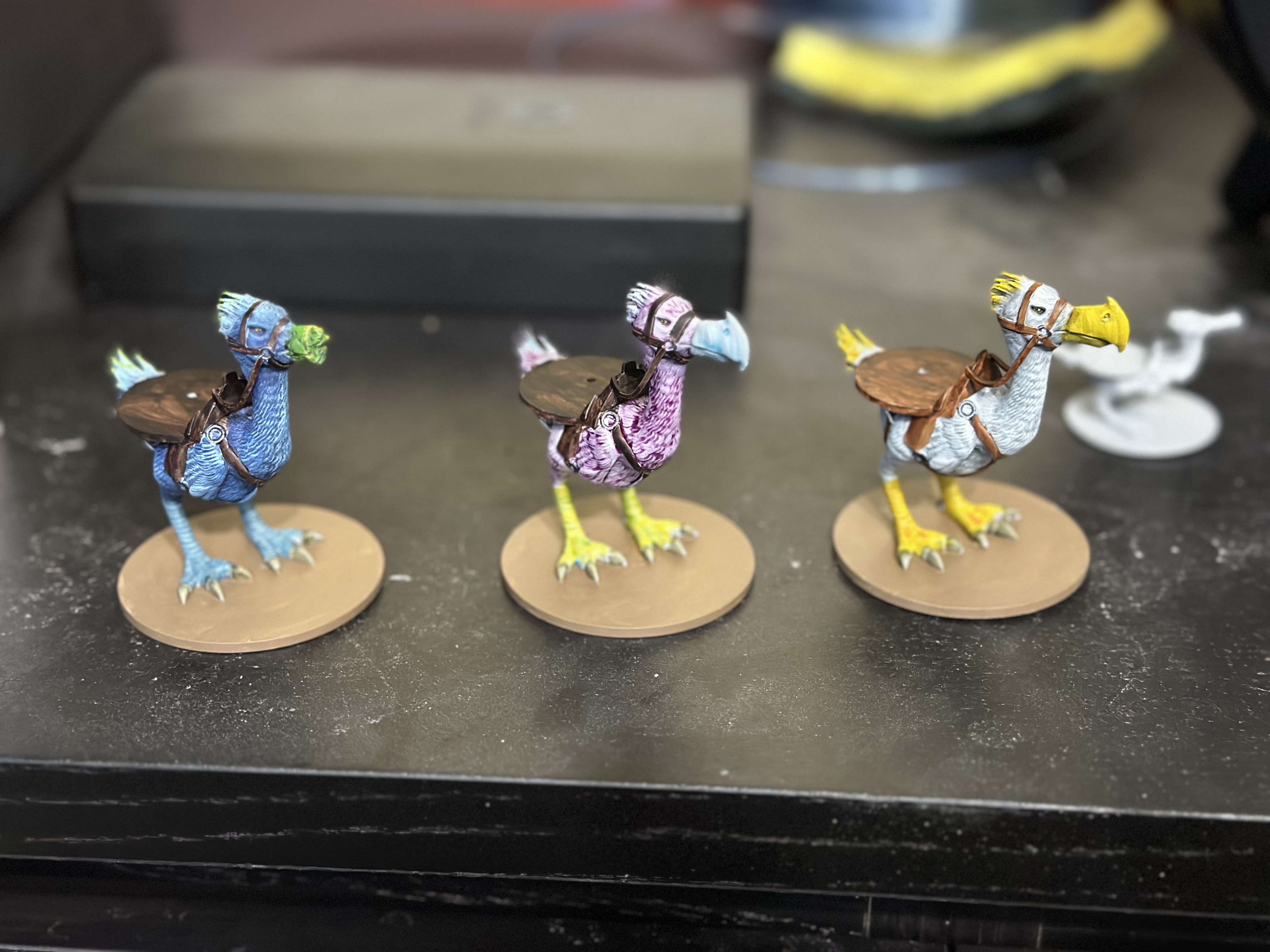 3D Printable Axe Beak Mount w Mini Slot by Miguel Zavala