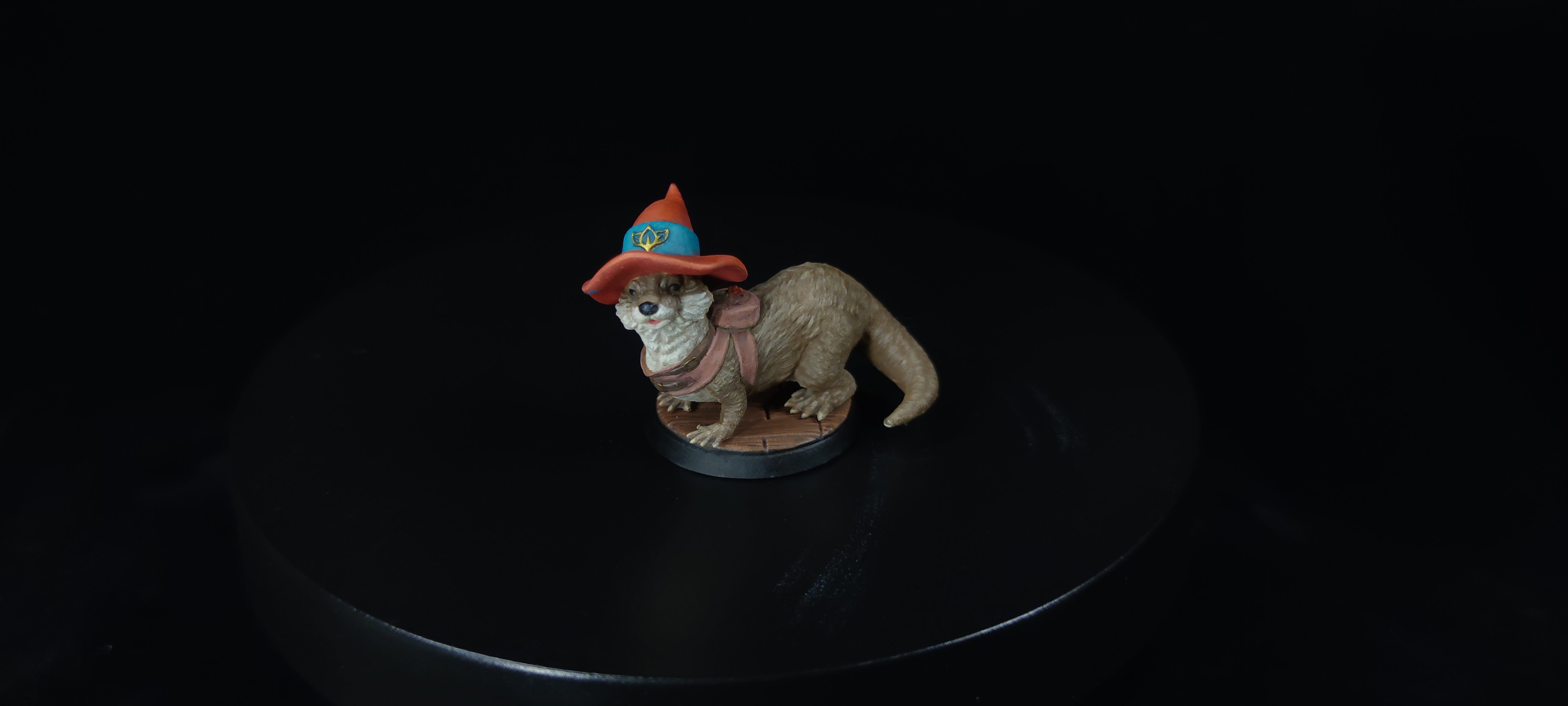 3D Printable (Pre-supported) Set of Otter Familiars by Naga Minis