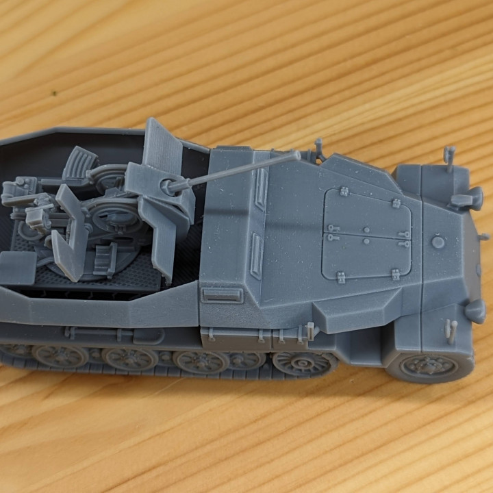 3D Printable Half-track Sd.Kfz.251/17 Ausf.C with 2cm Flak 38 + Crewmen ...