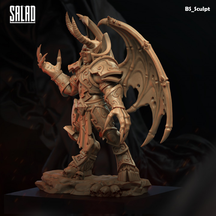 3D Printable Dread Lord by Salad Sculptors