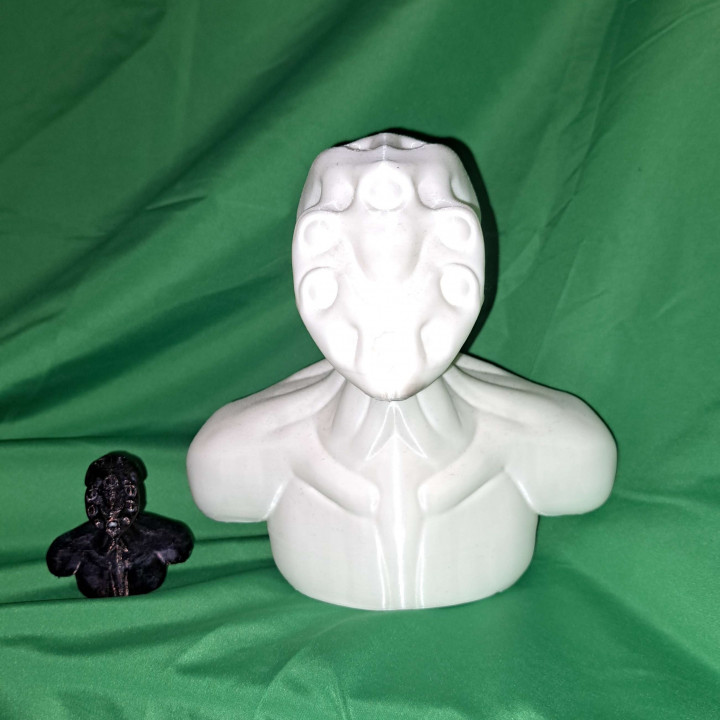 3D Printable Brute Alien Bust by Ian