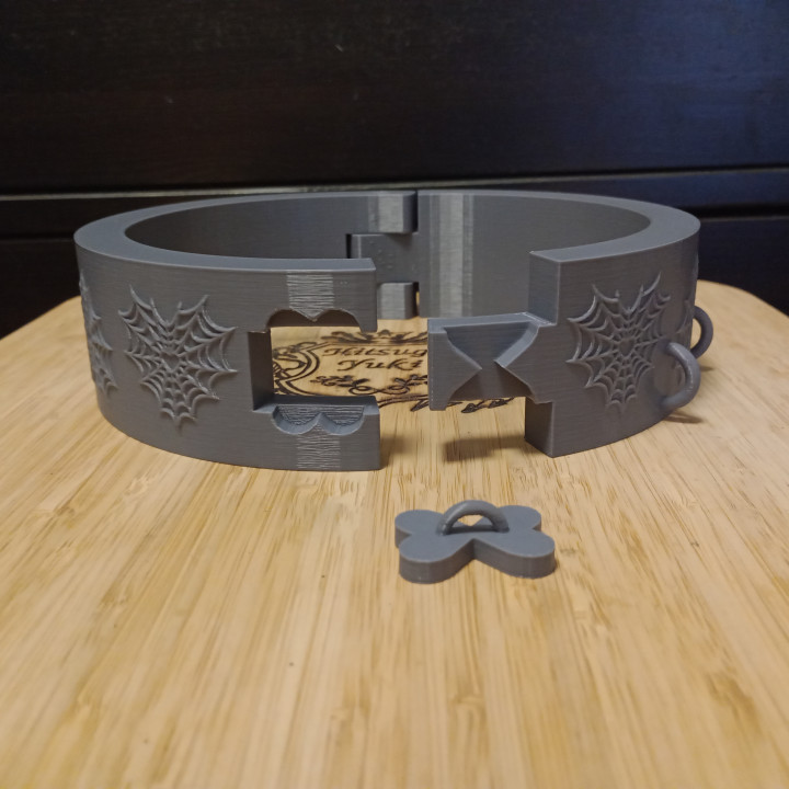 3D Printable Drow´s Love Collar by Spider´s 3D Workshop