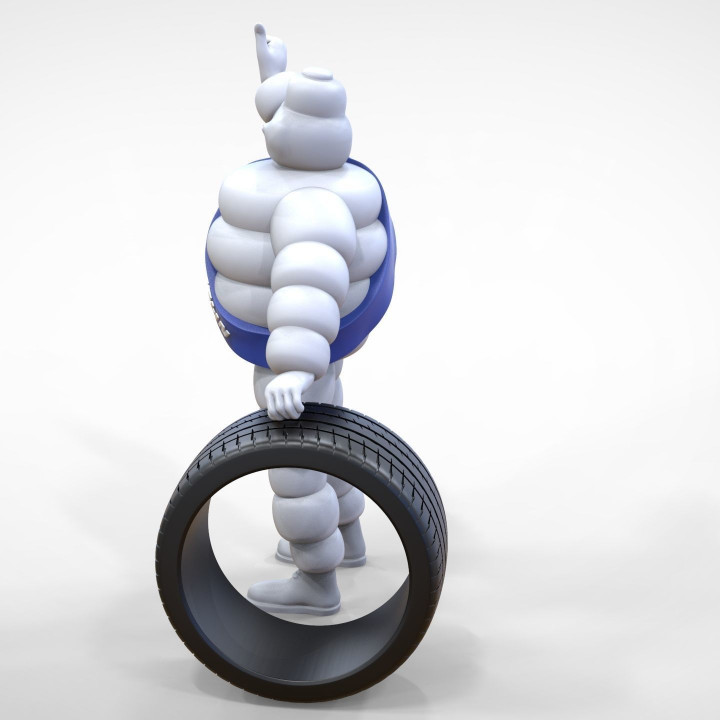 3D Printable Michelin man with his tire by 3DP Miniatures
