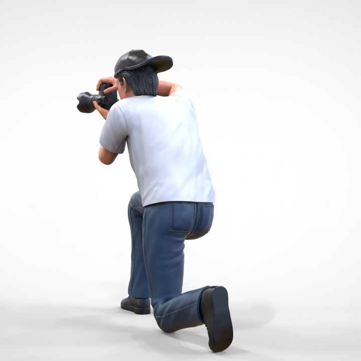 3D Printable N3 Photographer in the studio 3D print model by 3DP Miniatures