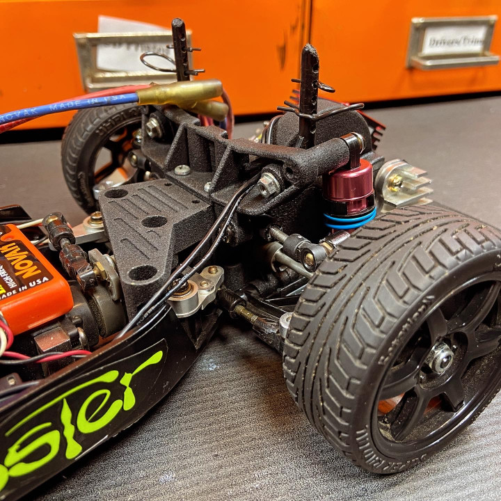 3D Printable Tamiya FF01 Front Gearbox/Bulkead by AMPro Engineering