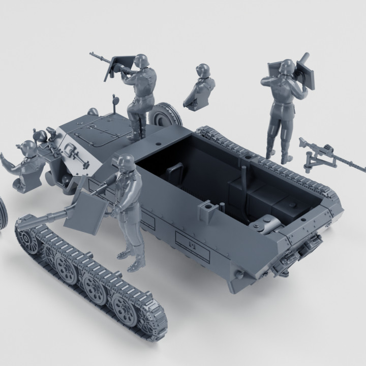 3D Printable Half-track Sd.Kfz.251/16 Ausf.D Flammpanzerwagen + Crewmen ...