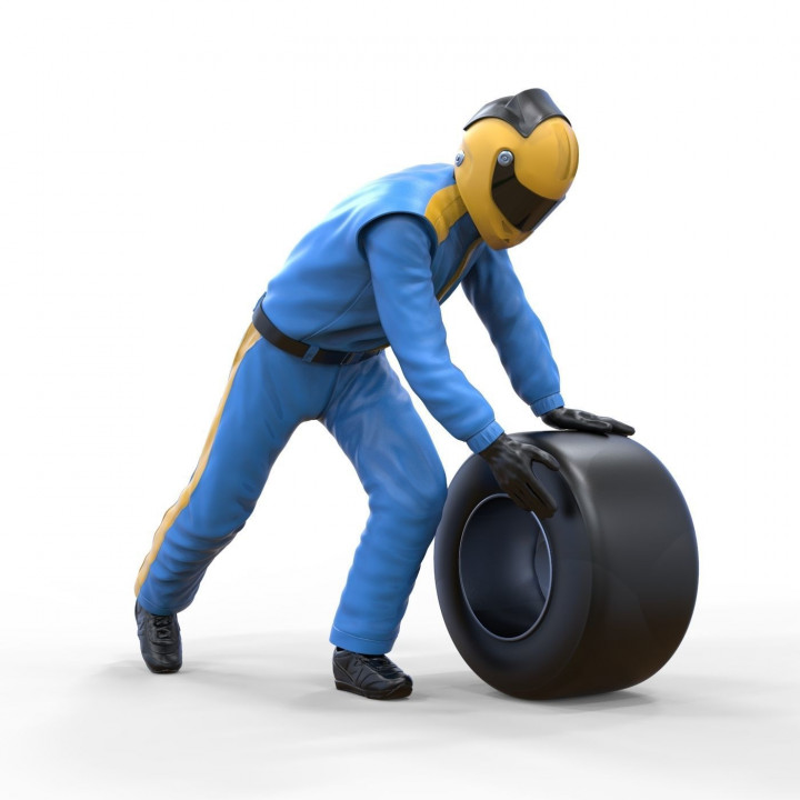 3D Printable N3 Pit crew with tire 3D print model by 3DP Miniatures