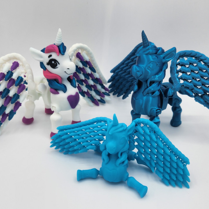 3D Printable Cute Flexi Unicorn Baby by Fillifuu