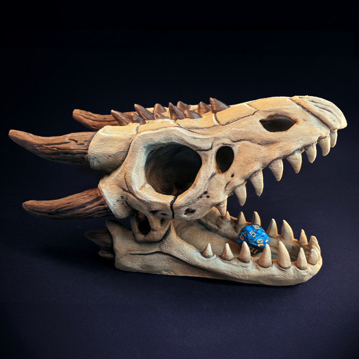 3D Printable Skull Dice Tower Set by Safehold