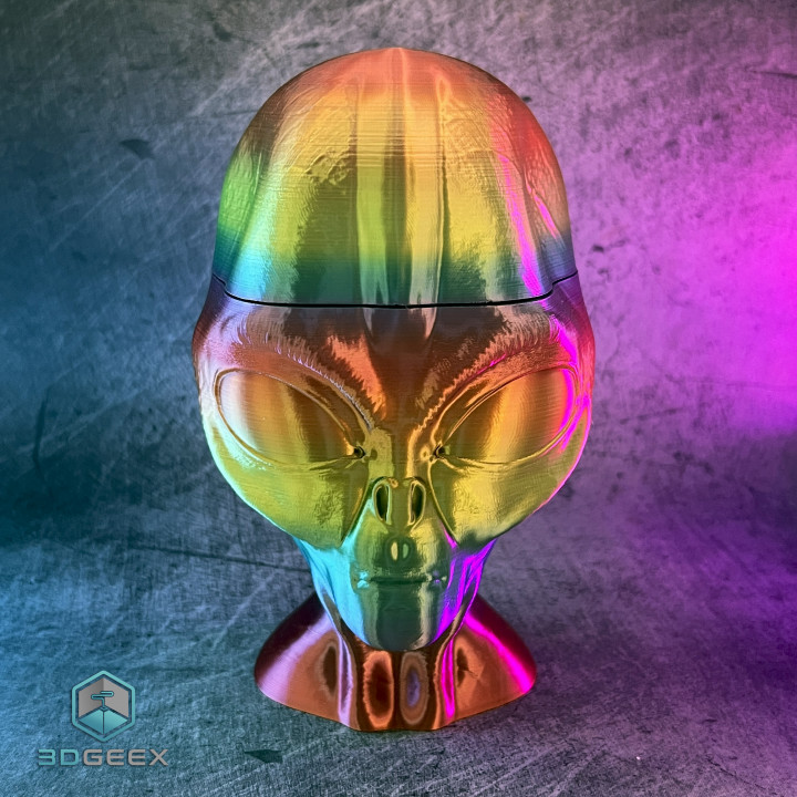 3D Printable Alien Head Secret Storage by 3DGeex
