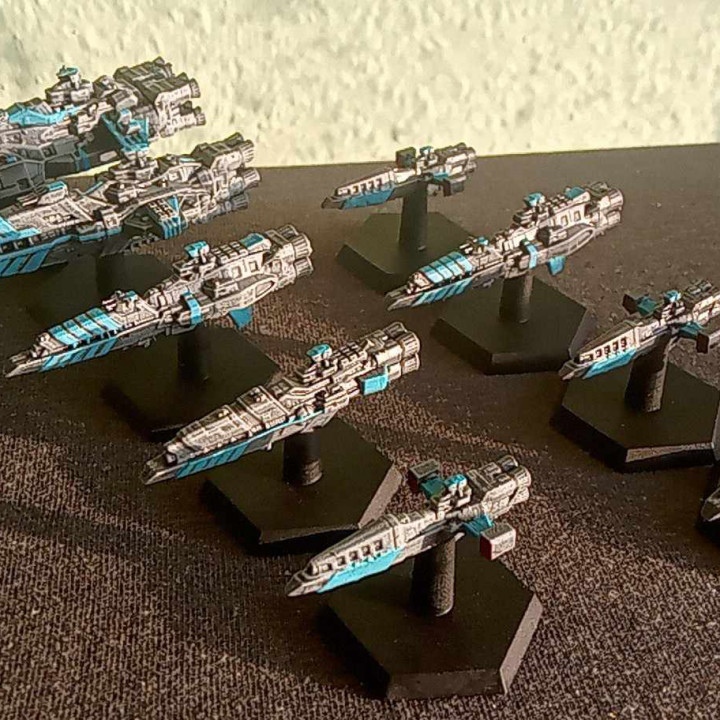 3D Printable R.S.N Hood class Battlecruiser by Carl Woodhall