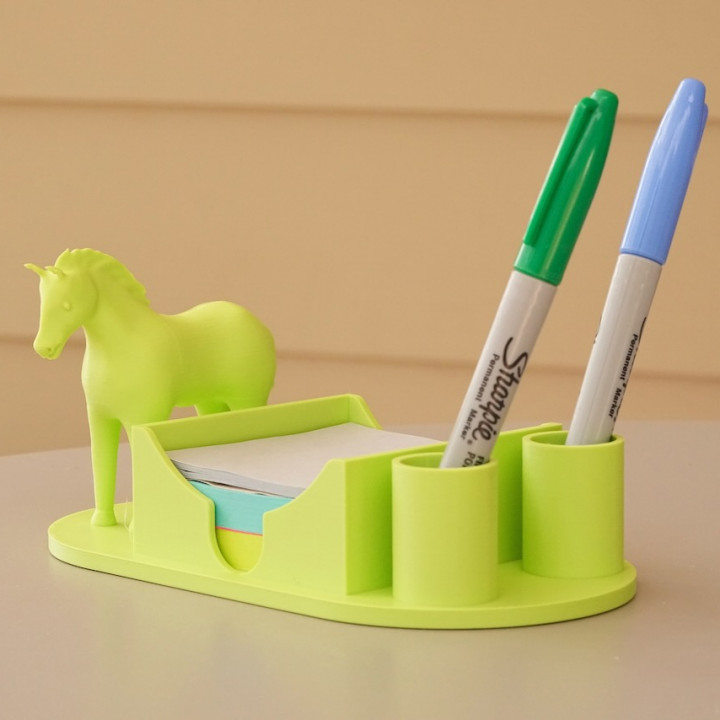 3D Printable Horse Post-it dispenser by Philippe Barreaud