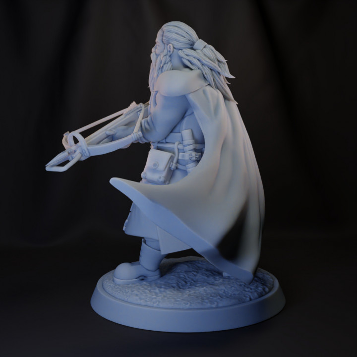 3D Printable Dwarf Ranger Mini by kurt