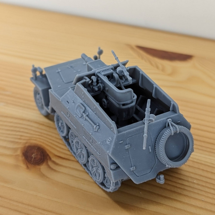 3D Printable Half-track Sd.Kfz.250/8 Leichte Schützenpanzerwagen (7.5cm ...