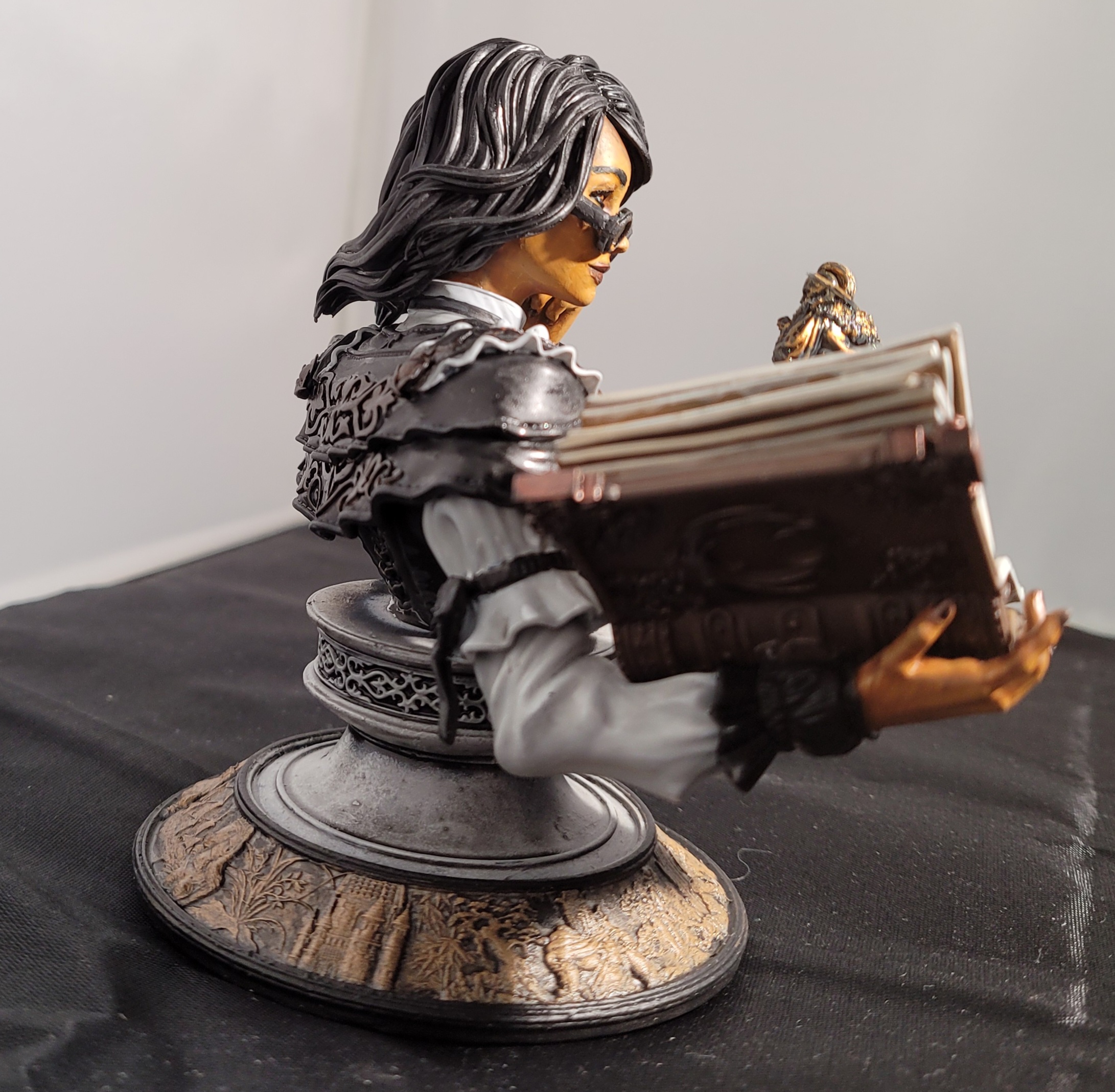 3D Printable Orinthia Bust [presupported] by Nerikson