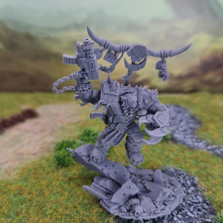 3D Print of Ork Warboss with battle claw by Ruins of Ashelnia