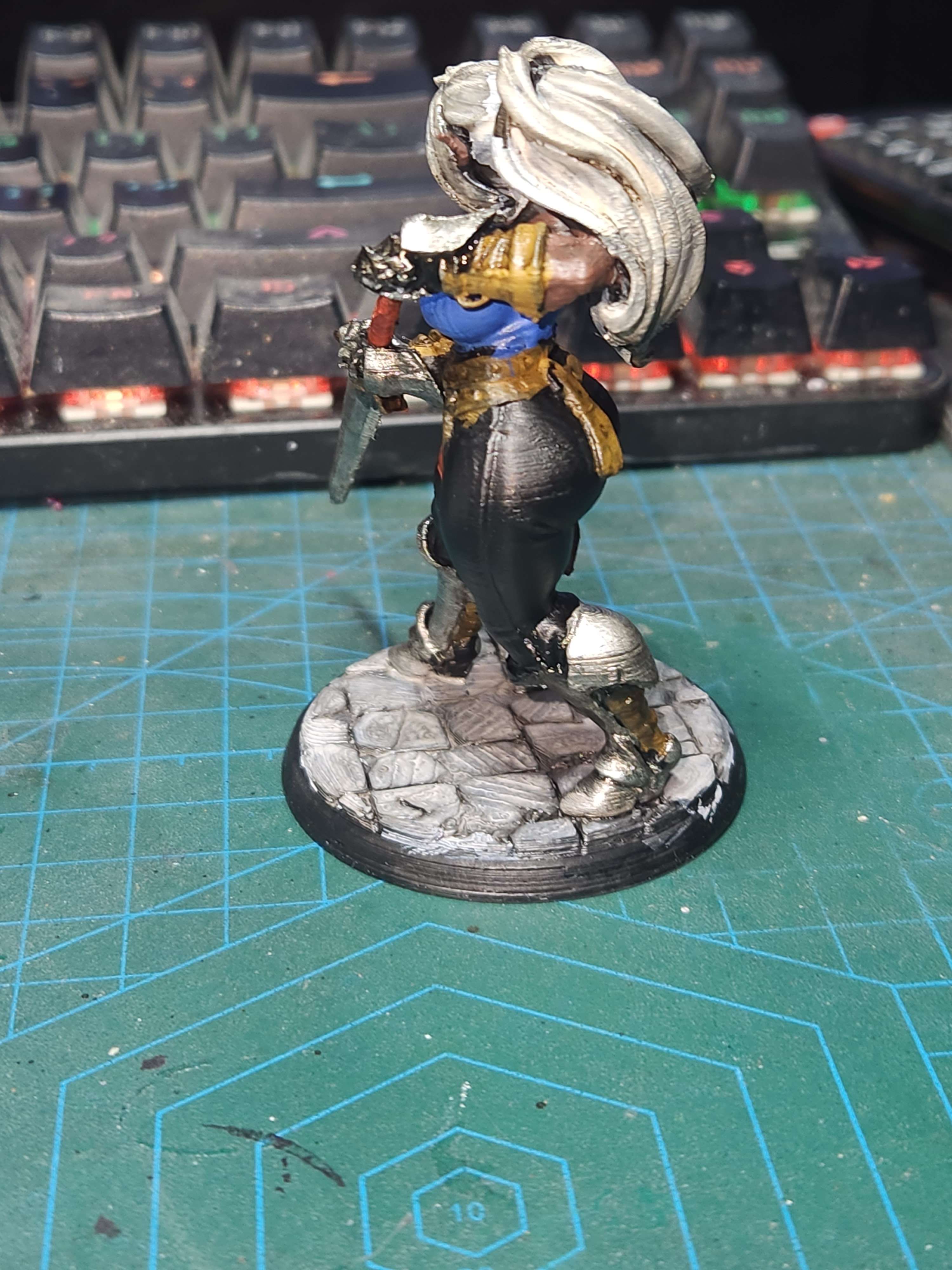 3D Printable Sybil the Elf Warrior by Twin Goddess Miniatures