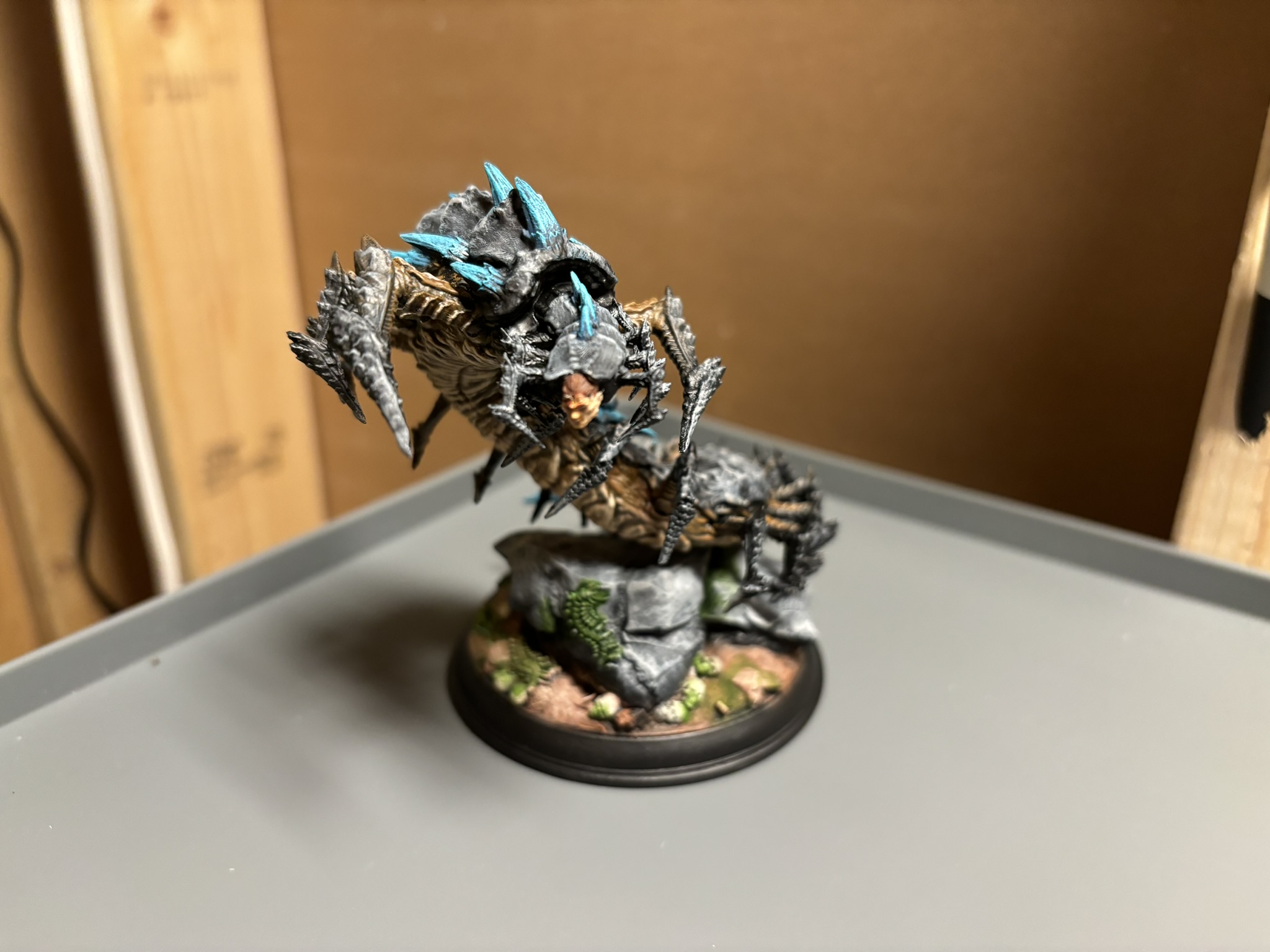 3D Printable Eldritch Centipede Abomination - Monarch Conrad by DM Stash