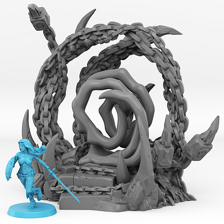 3D Printable CHAINS PORTAL WITH ITS CHAINS EFFECT by Fantastic Plants ...