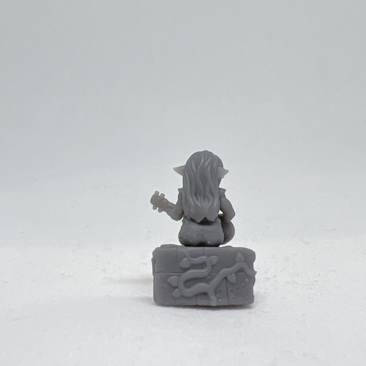 3D Printable Female goblin musician by Willy Kao