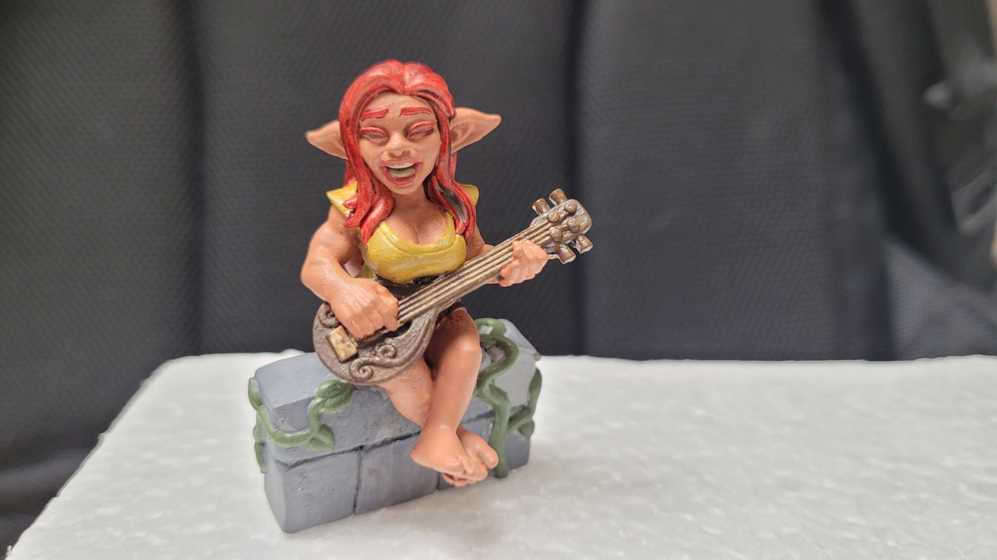 3D Printable Female goblin musician by Willy Kao