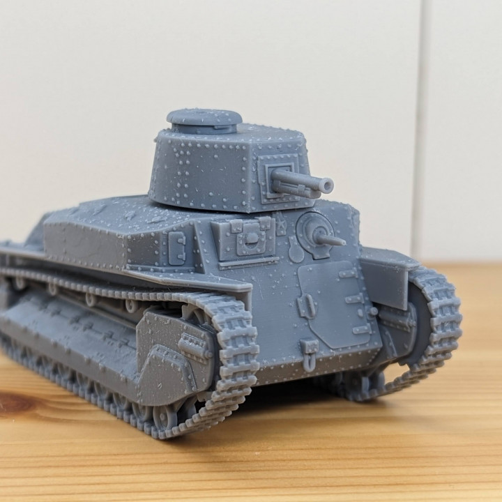 3D Printable Medium Tank Type 89B I-Go + 2 Tankmen (Japan, WW2) by ...