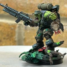 3D Printable Ork Kommando Boss by MeshBrain Lab