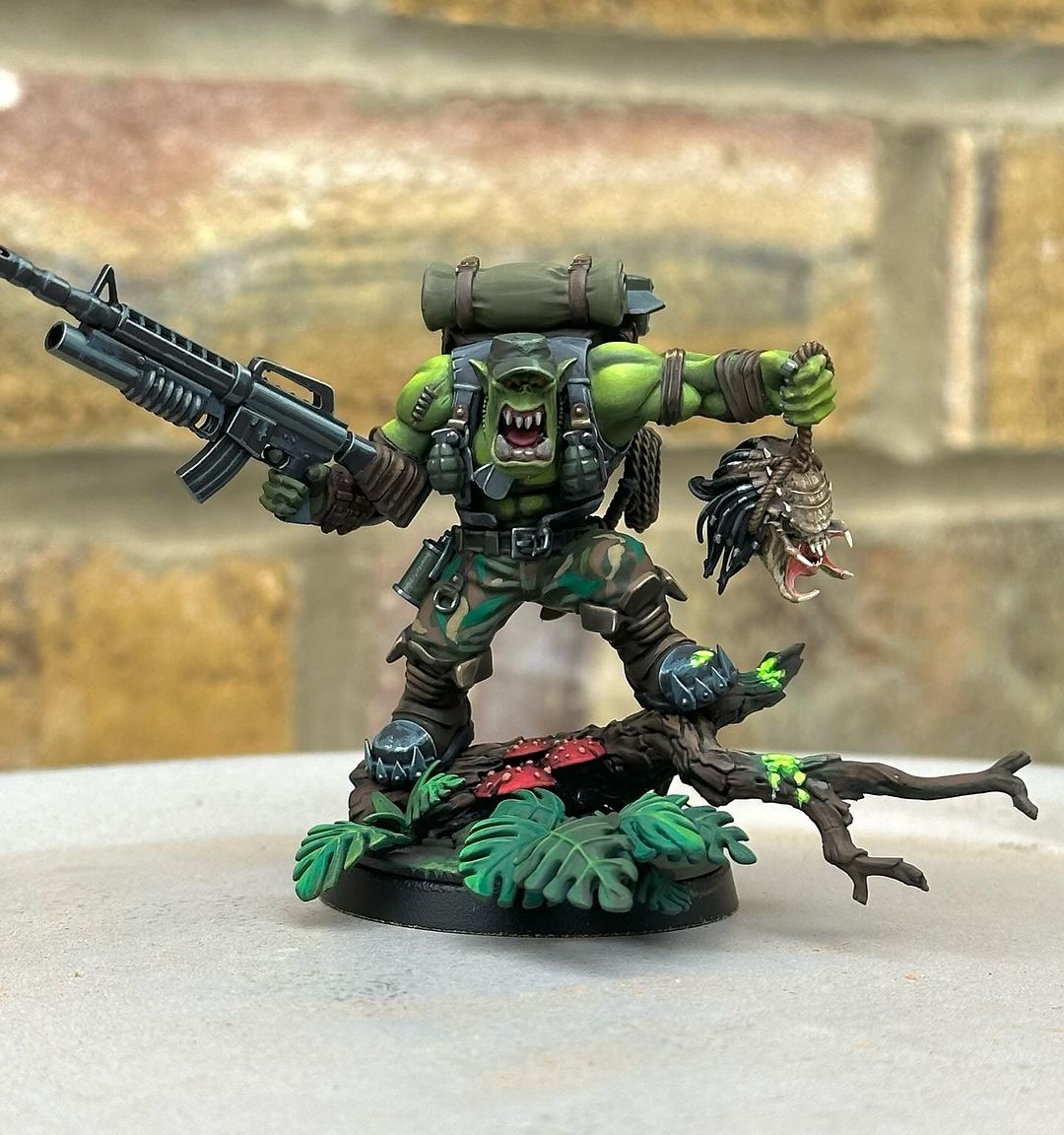 3D Printable Ork Kommando Boss by MeshBrain Lab