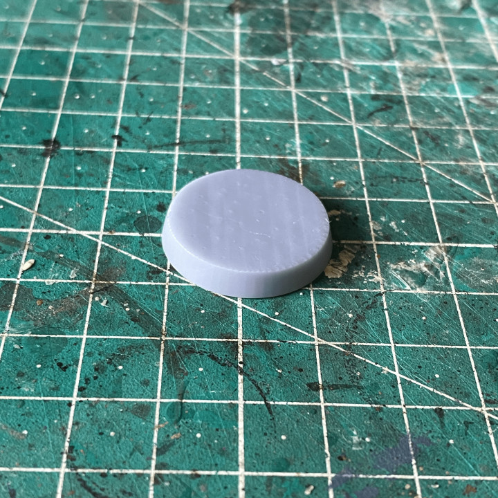 3D Printable Miniature Base Pack by Robert Blake