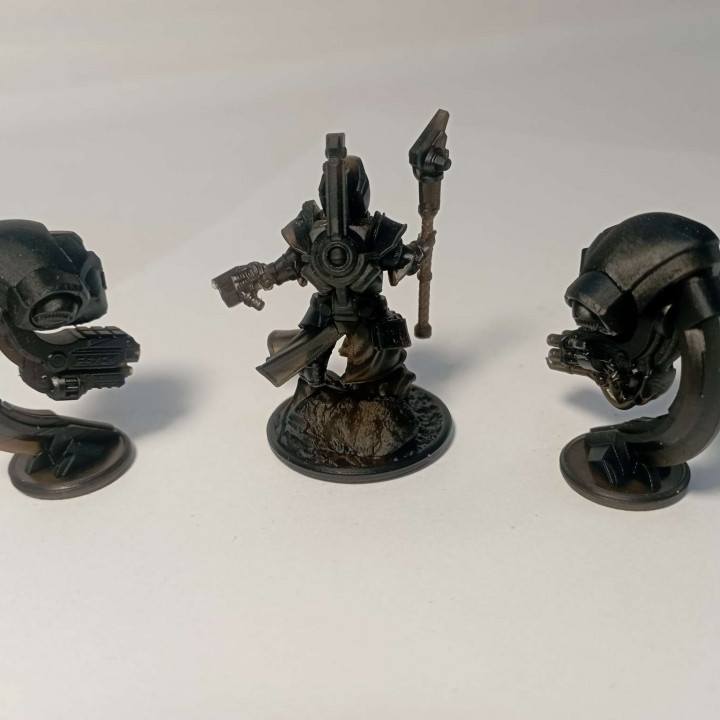 3D Printable Sorcerer-Thane Thaurizan by dakkadakka.store