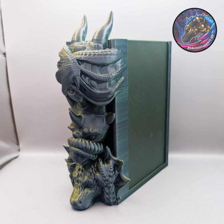 3D Printable No Evil Dragon Book Nook by Kirsten M