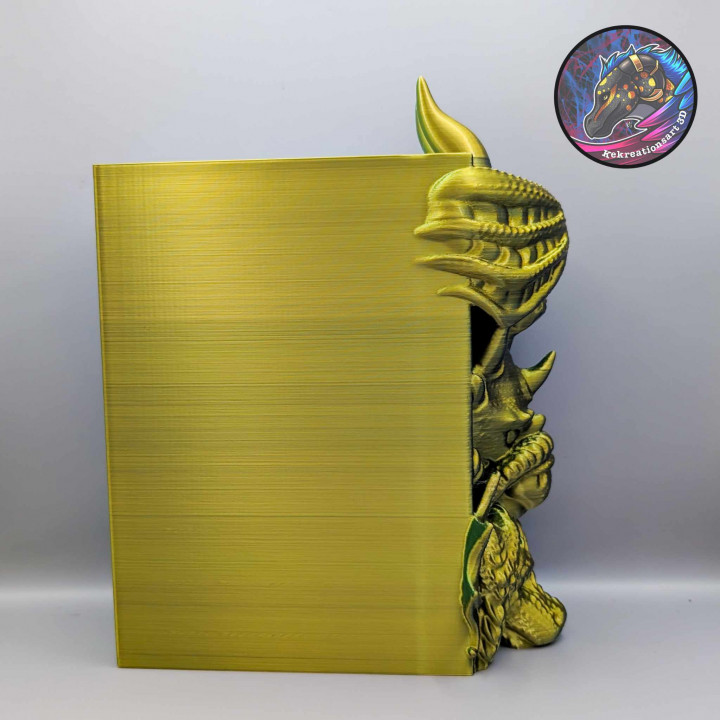 3D Printable No Evil Dragon Book Nook by Kirsten M