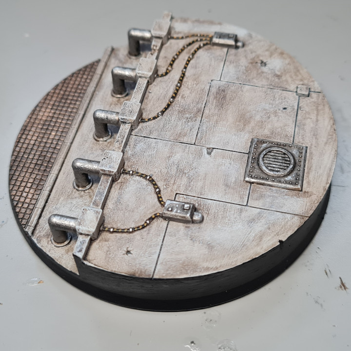 3D Printable 80mm wargaming bases by Lee McColl