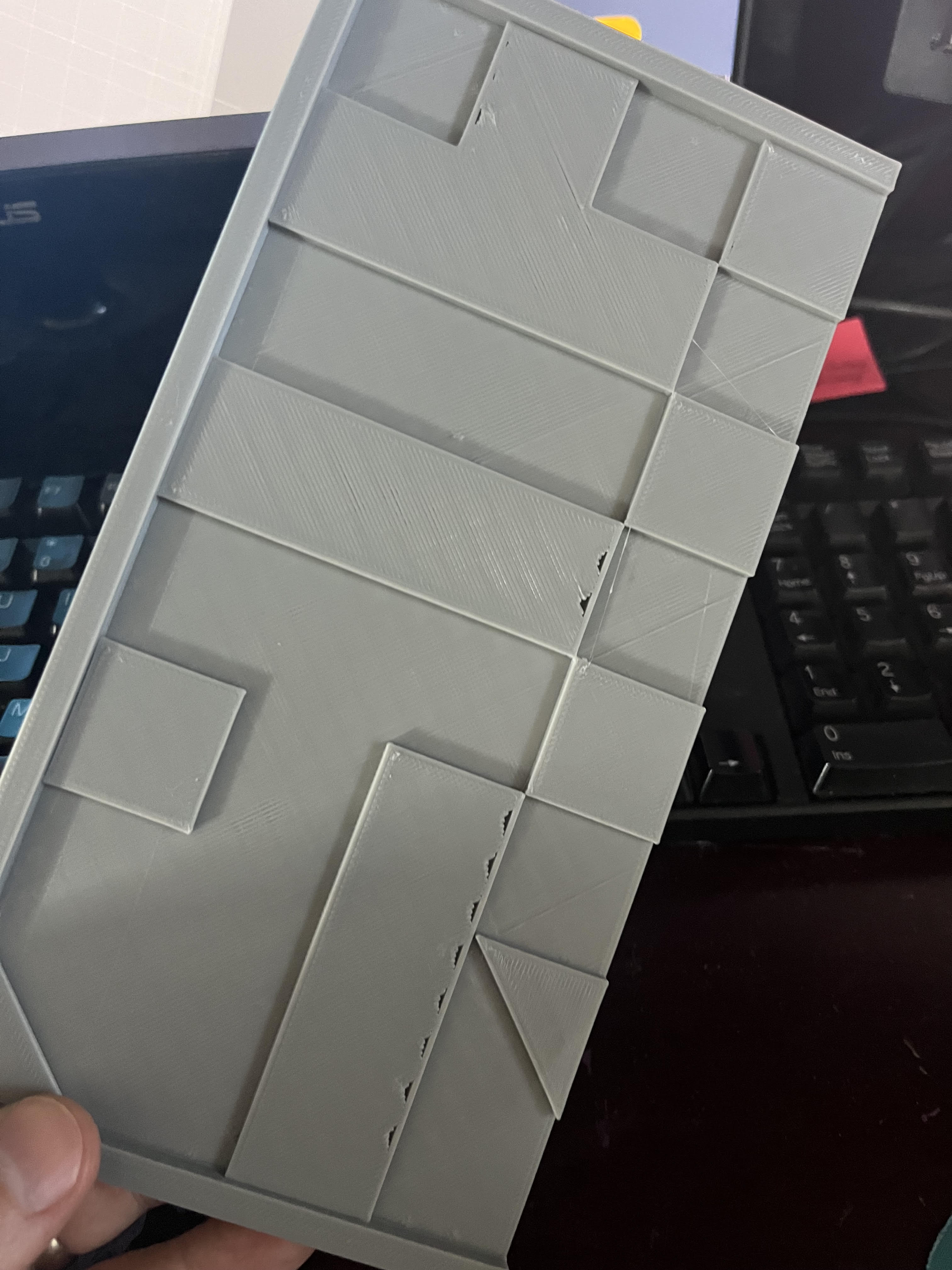 Impresión 3D de Portable Checker Set with Magnetic Board and Themed ...