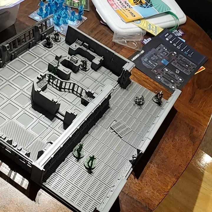 3D Printable AGDITC Aliens Operations Part 1 by Mark