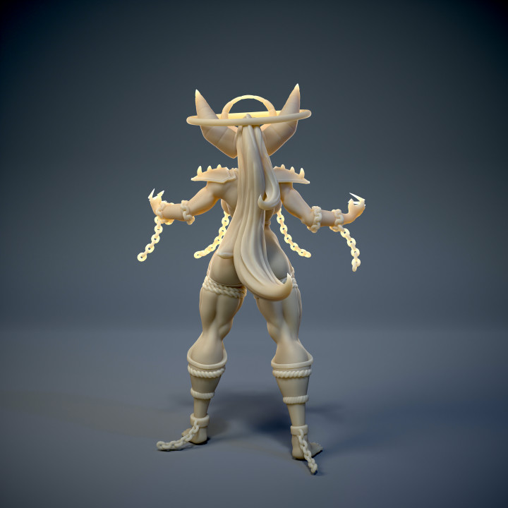 3D Printable Lusmon Chained Demon by Mad's Minis