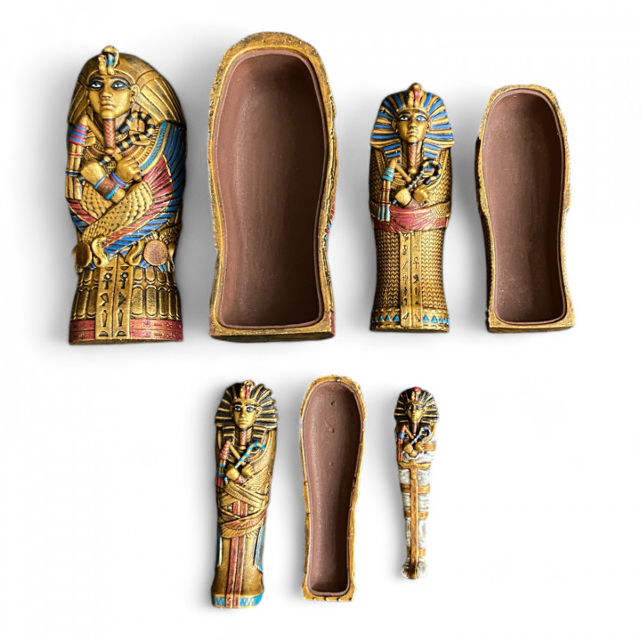 3D Printable Pharaoh's Tomb by Tiny Furniture