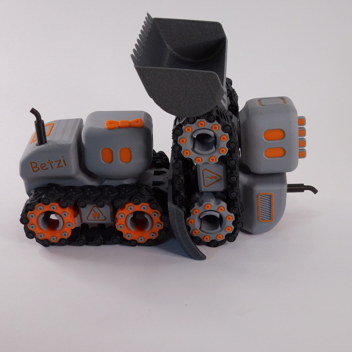 3D Printable Betzi the little Bulldozer by ButtalaBuild