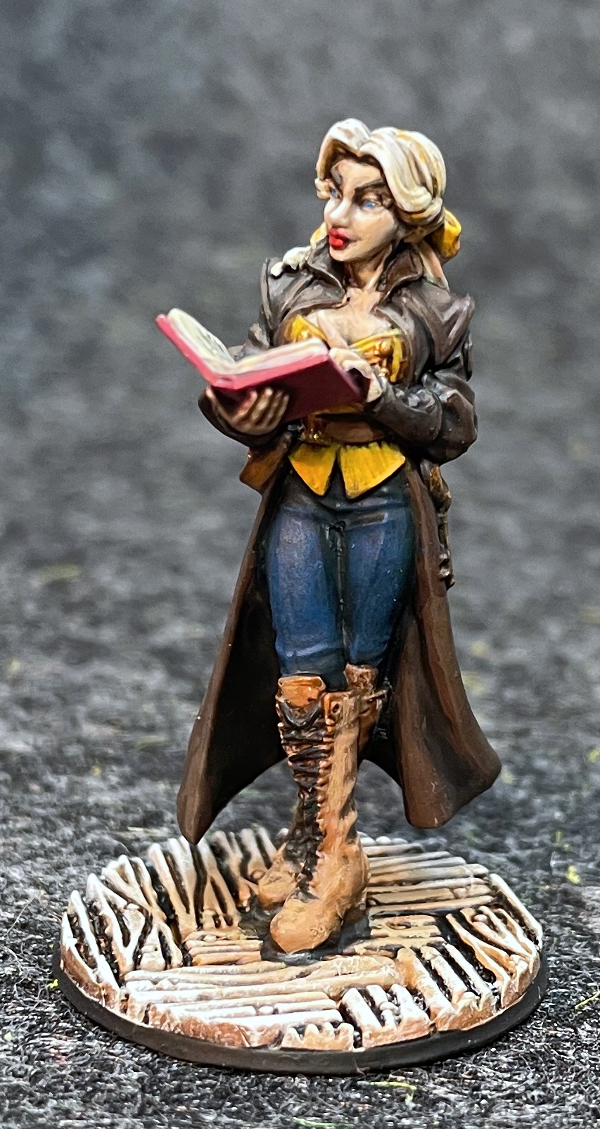 3D Printable Female Wizard - Colette the Female Wizard ( Female Wizard ...