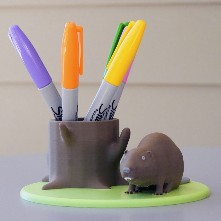 3D Printable Beaver pen holder by Philippe Barreaud