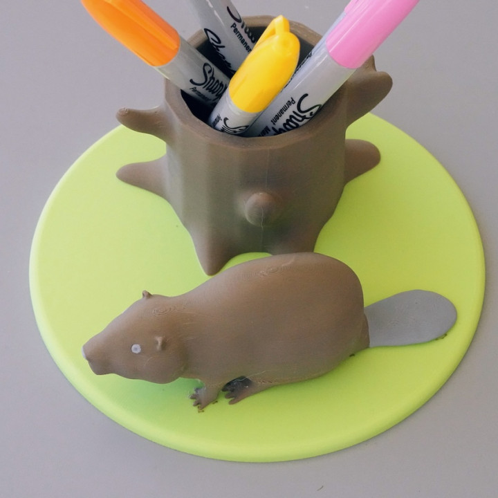 3D Printable Beaver pen holder by Philippe Barreaud