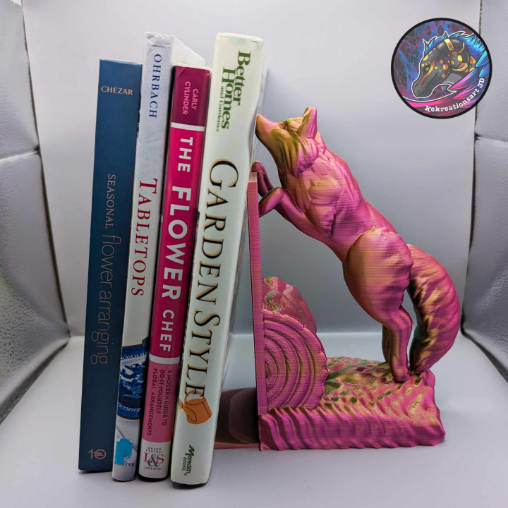 3D Printable Jumping Fox Bookends, Shelf Decor by Kirsten M