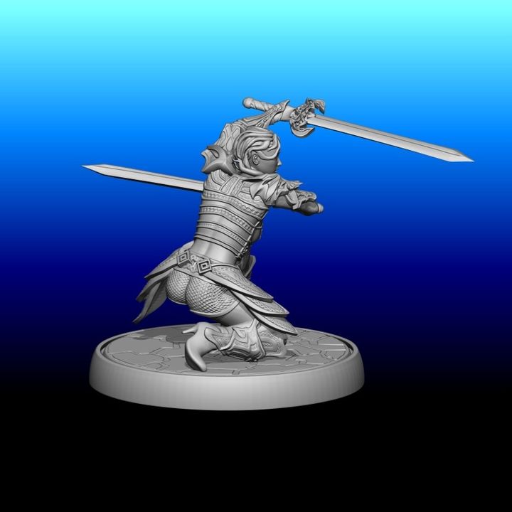 3D Printable table games, fighting warrior woman by Figures3d
