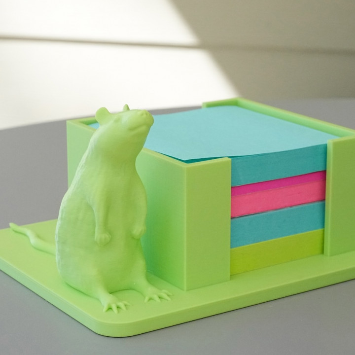 3D Printable Rat Post-it dispenser by Philippe Barreaud