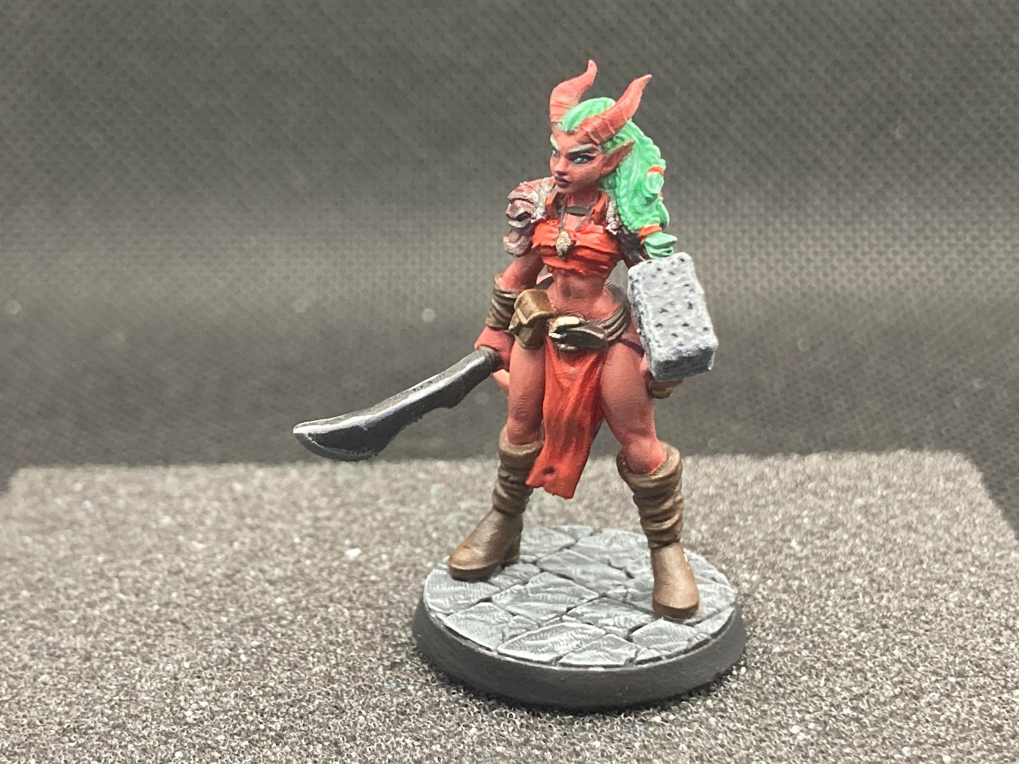 3D Printable Female Tiefling Set - Bard, Fighter / Barbarian, Rogue ...