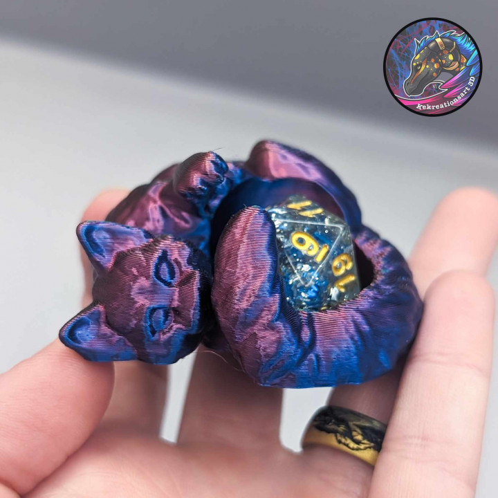 3D Printable Playful Cat Dice Guardian by Kirsten M