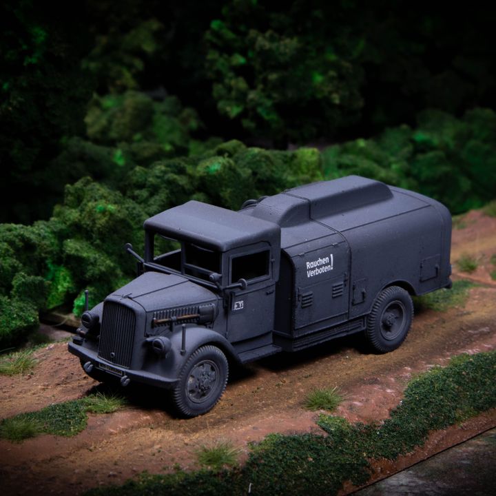 3D Printable Opel Blitz Tankwagen - Kfz.385 (Germany, WW2) by Wargame3d