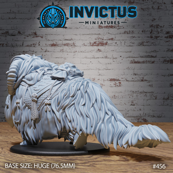 3D Printable Fluffy Beast Running / Alien Snow Creature / Tusked Ice ...