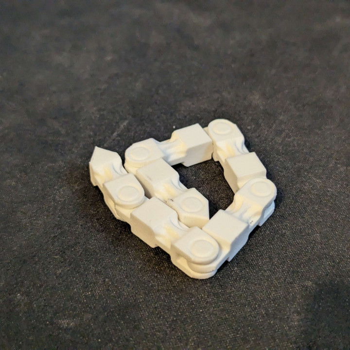 3D Printable MEASUREMENT CHAIN RULER by NAPKING