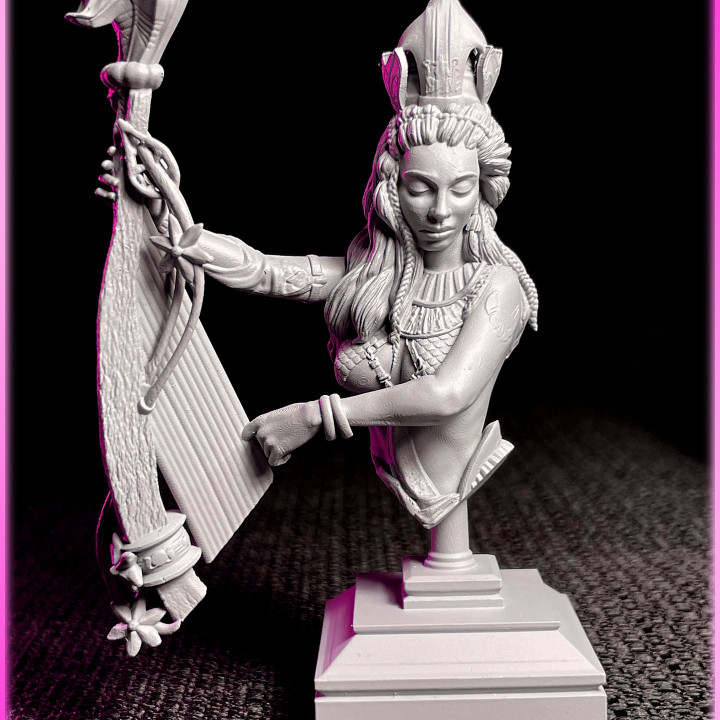 3D Printable Kamilah bust from Ladies of the Desert by Black Bird ...